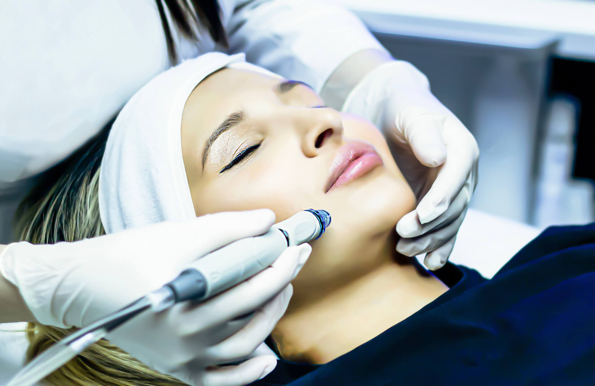 Dermalinfusion Facial Treatment - VIDA Dermatology
